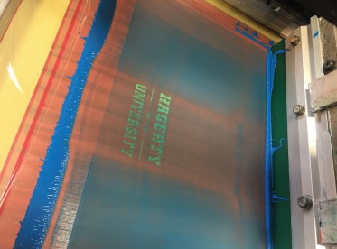 Expert Tips for Screen Printing on Heavyweight Fleece